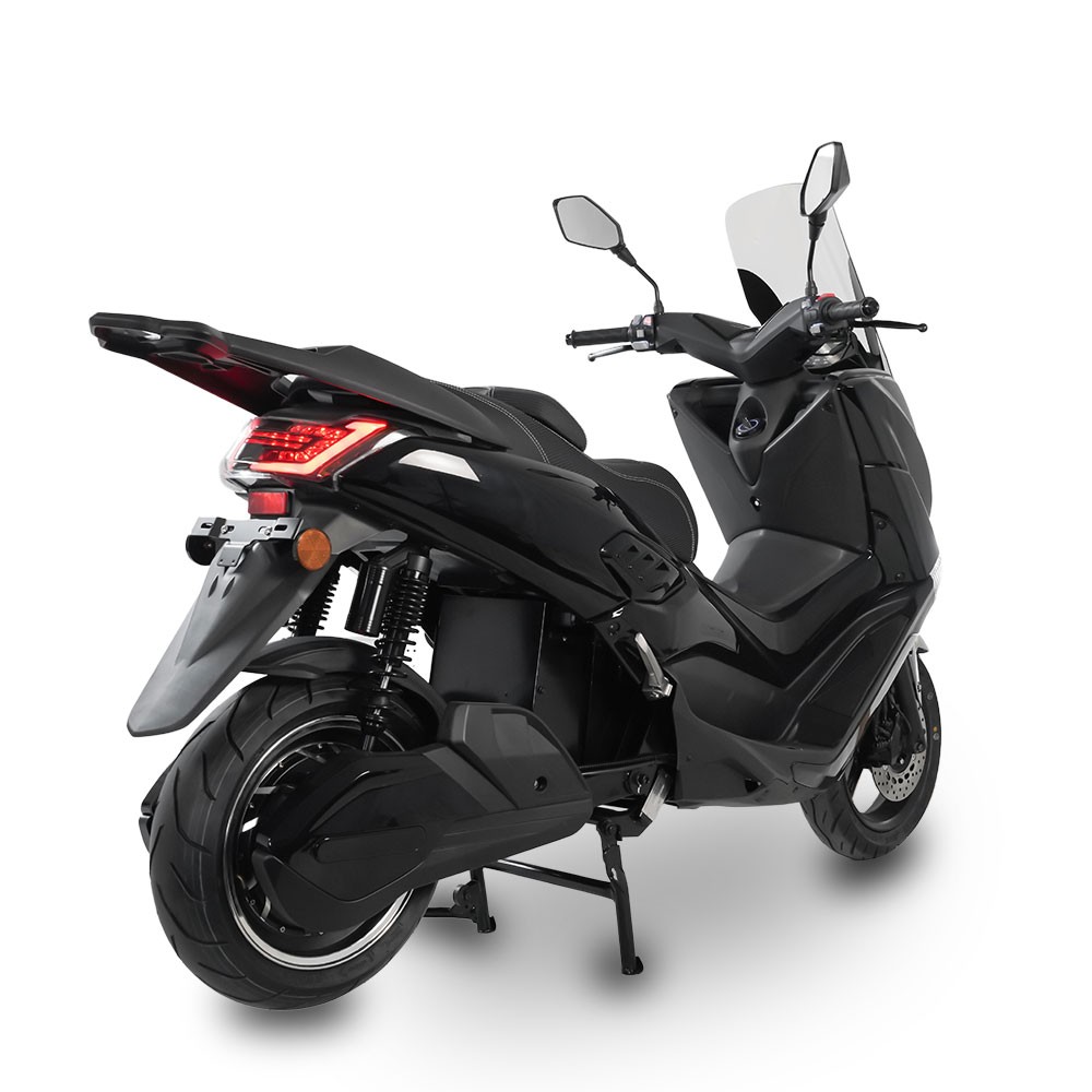 E-TRAX évolution : le scooter électrique connecté