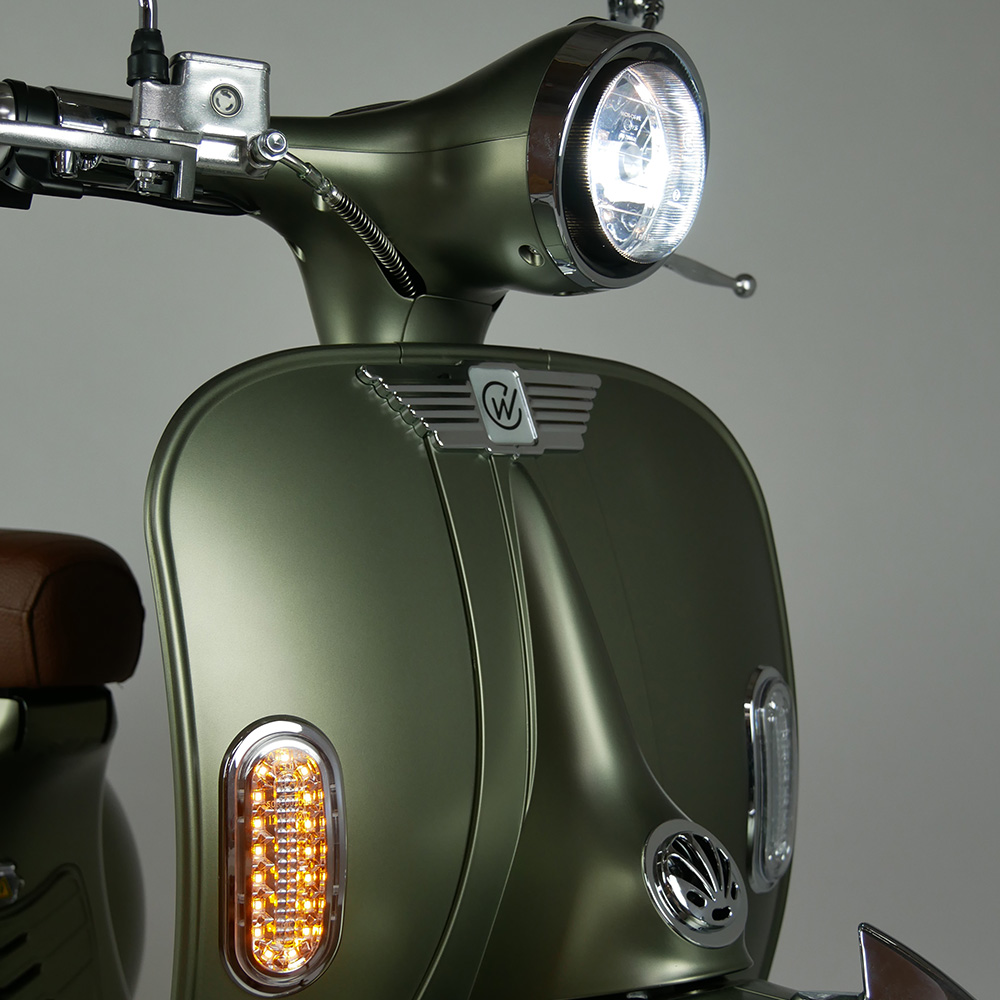 E-retro : scooter vintage électrique grande autonomie.